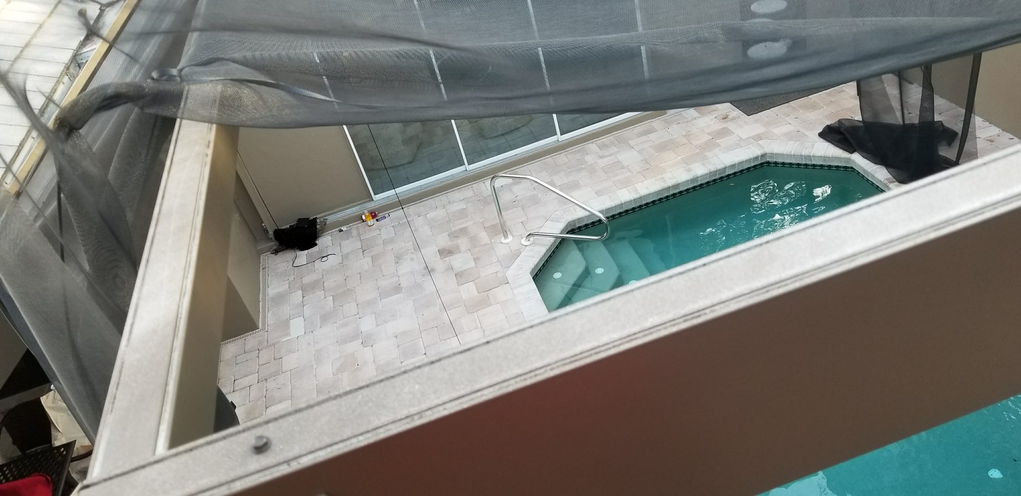 Saint Johns Screen Enclosure Repair & Rescreening